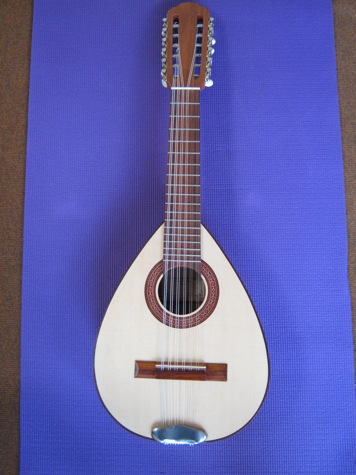 SALDARRIAGALUTHIER: Laud Español