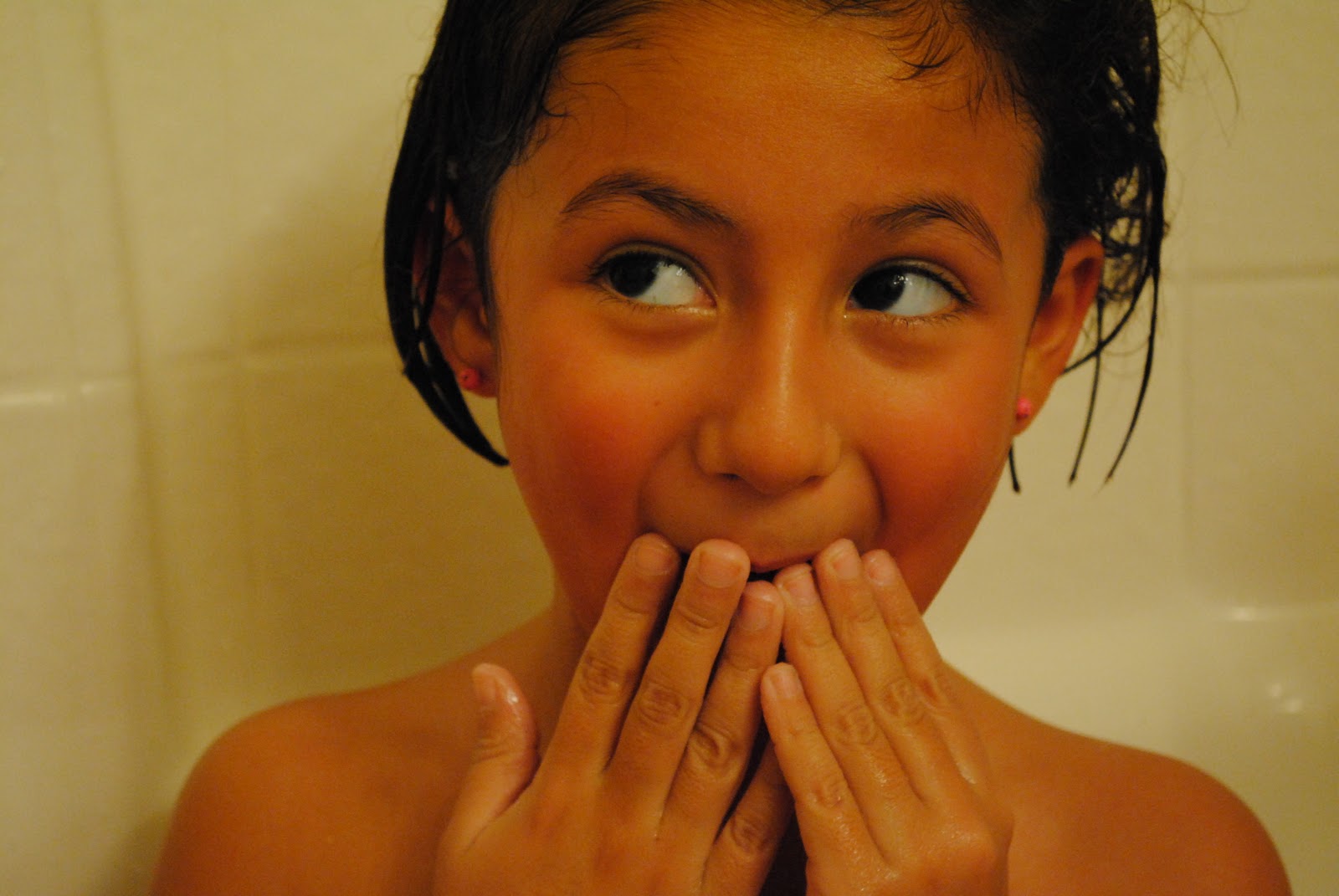 Simply SuLee: Rub a dub dub, three girls in a tub....