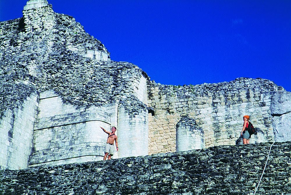 Tourism in real mexico - english version: Calakmul, mayan ruins at Campeche