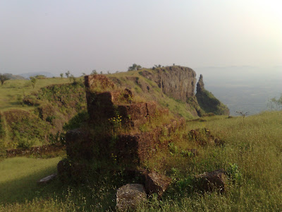 N95 8GB Pictures - 5 megapixels of Expressions!: Sagargad Fort - Alibag