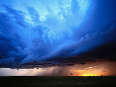 poze super tari: imagini cer innorat - vine ploaia?