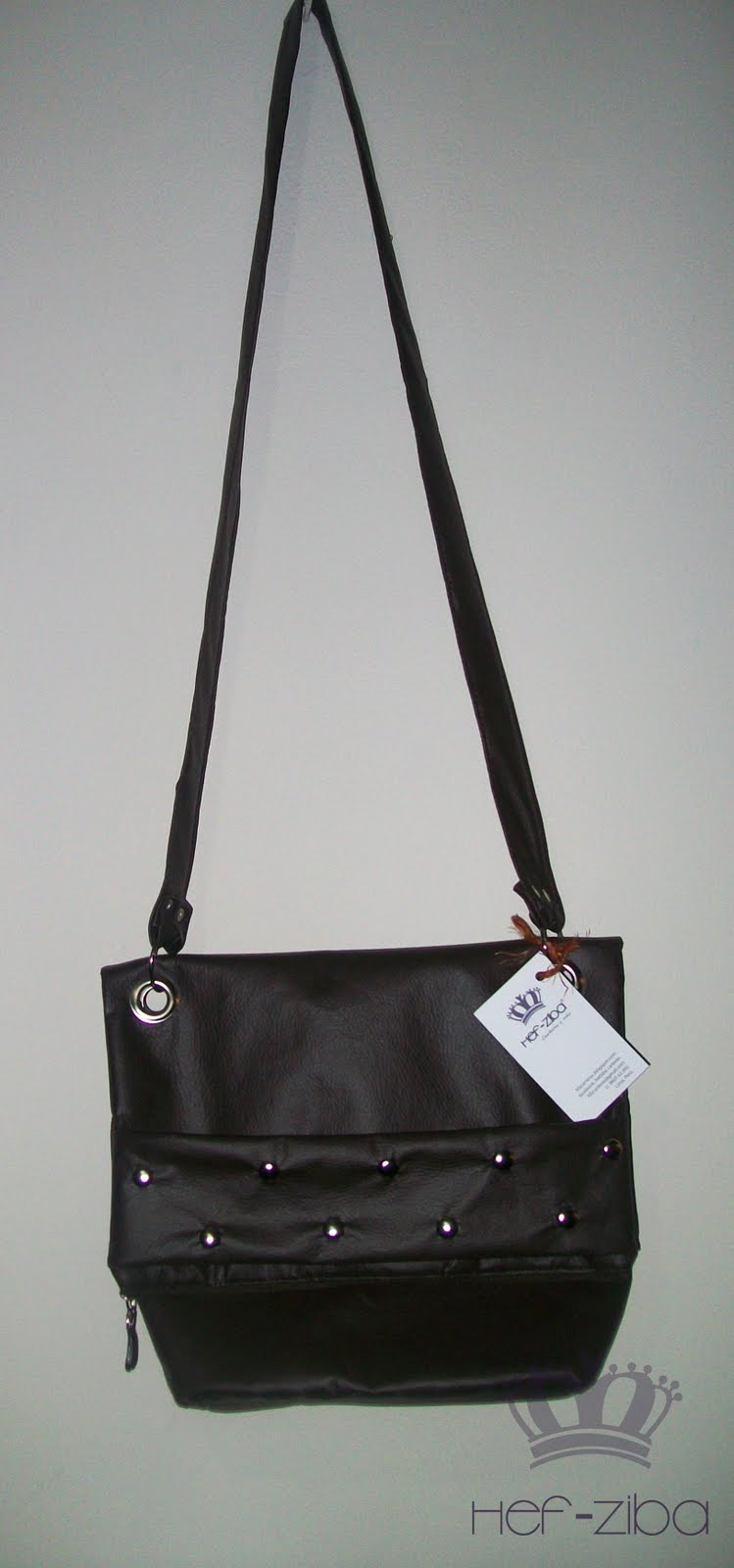 Hef-ziba: Carteras cruzadas