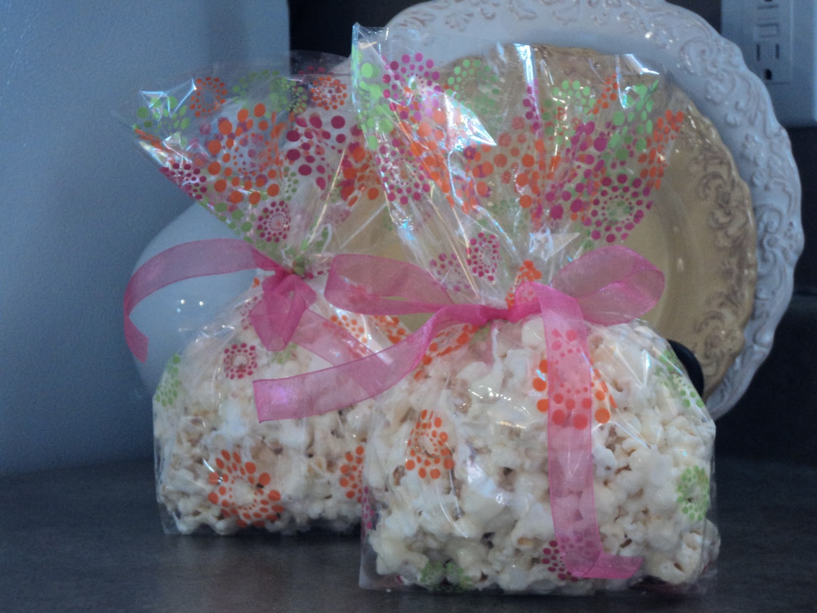 Cook Bake & Decorate: Now this is what we call "Yummy Popcorn"