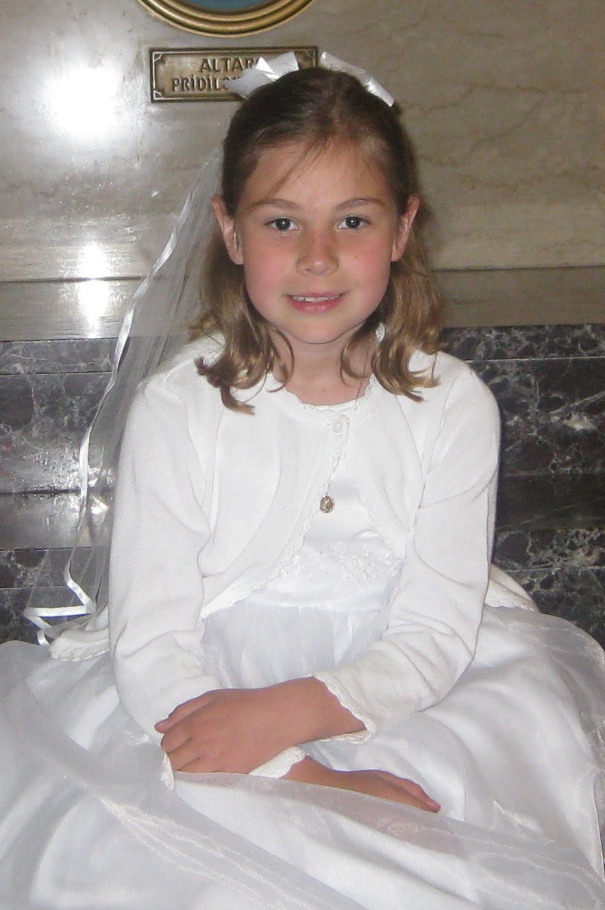 Building Cathedrals:: Holly's First Holy Communion