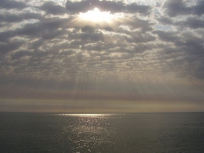 TUS POEMAS POESÍAS: MAR DE LA SERENIDAD