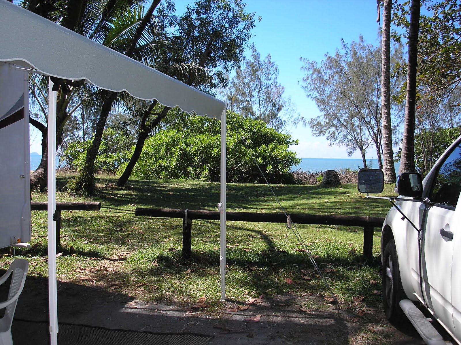 Travellin Oz! but off to NZ and USA SOON!: Bramston Beach - TOP SPOT ...