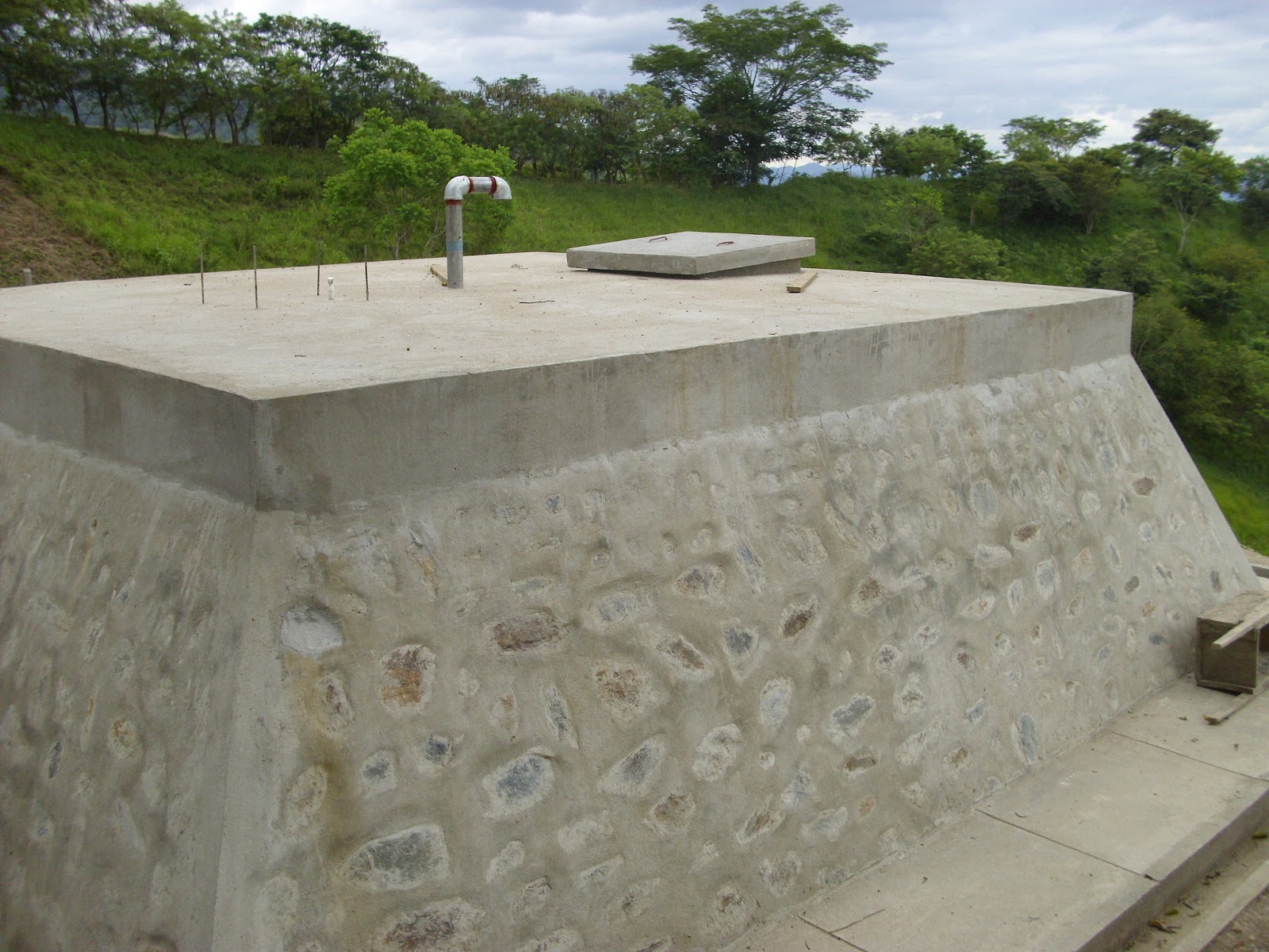 Asesoria y Construcción S.A.