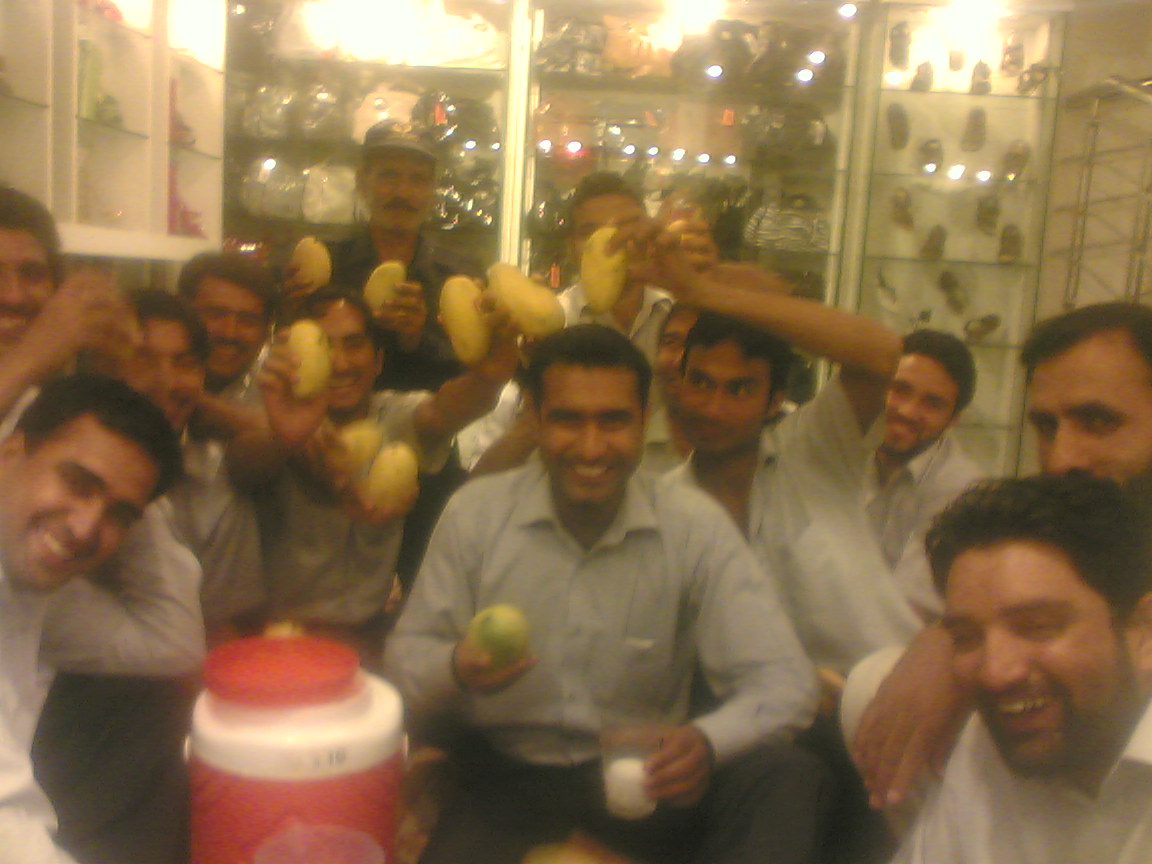 Super Entertainment (Design by M Asif Qazafi): Mango Party Entertainment