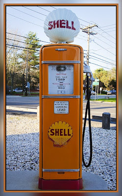 "Edmund's 365 Images In 2009"