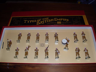 Airwiggy's Toy Soldier Collection. Old/New. Gloss/Matt.: Wm Hocker Toy Soldiers. Set 69 Band of ...