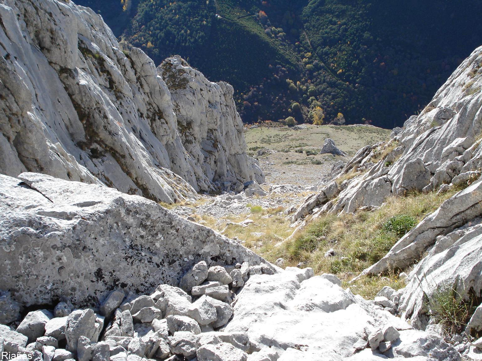 la fuente del abedul: Ascensión al Cueto Ancino