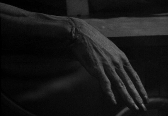 Frankenstein Its Alive Scene