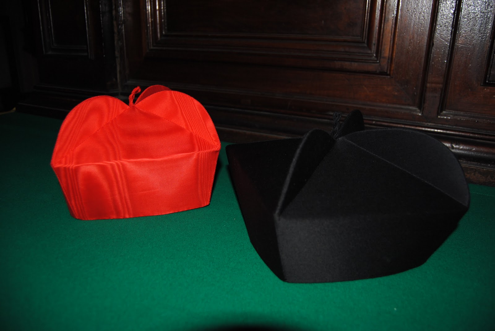 Orbis Catholicus Secundus: Roman Biretta