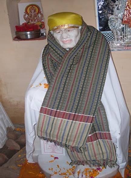 Sai Wallpaper: Prana Pratishta of Baba's Idol in Shobhapur, Madhya Pradesh