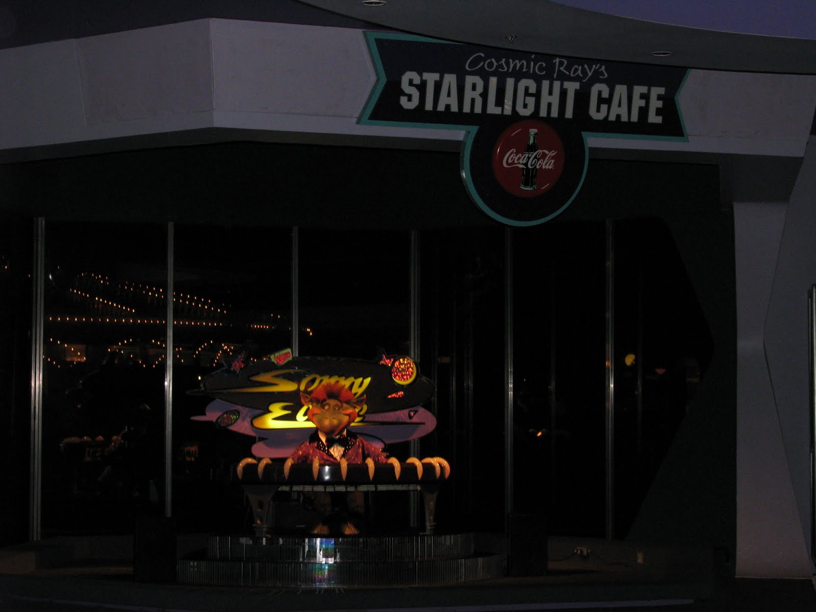 Disney World Dining - Cosmic Ray's Starlight Cafe | Disney World Blog ...