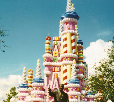 Do you remember when Cinderella's Castle Looked Like a Cake? | Disney ...
