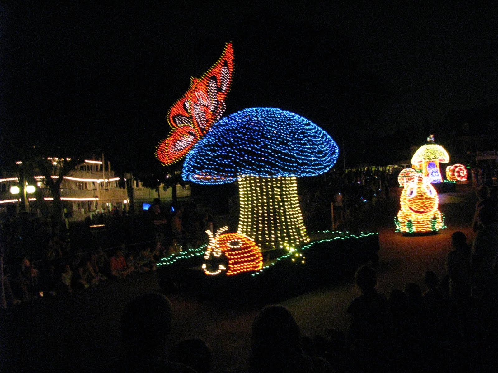 Main Street Electrical Parade Returns To The Magic Kingdom | Disney ...