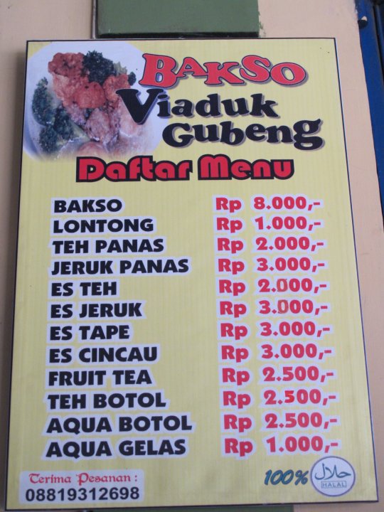 WARUNG VIADUK GUBENG: GORENGAN DI WARUNG VIADUK GUBENG