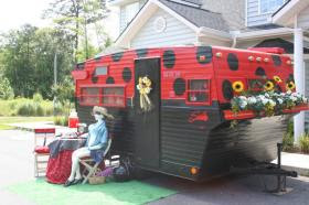 Turtle Treasures: Sisters on the Fly Ladybug & Turtle Camper