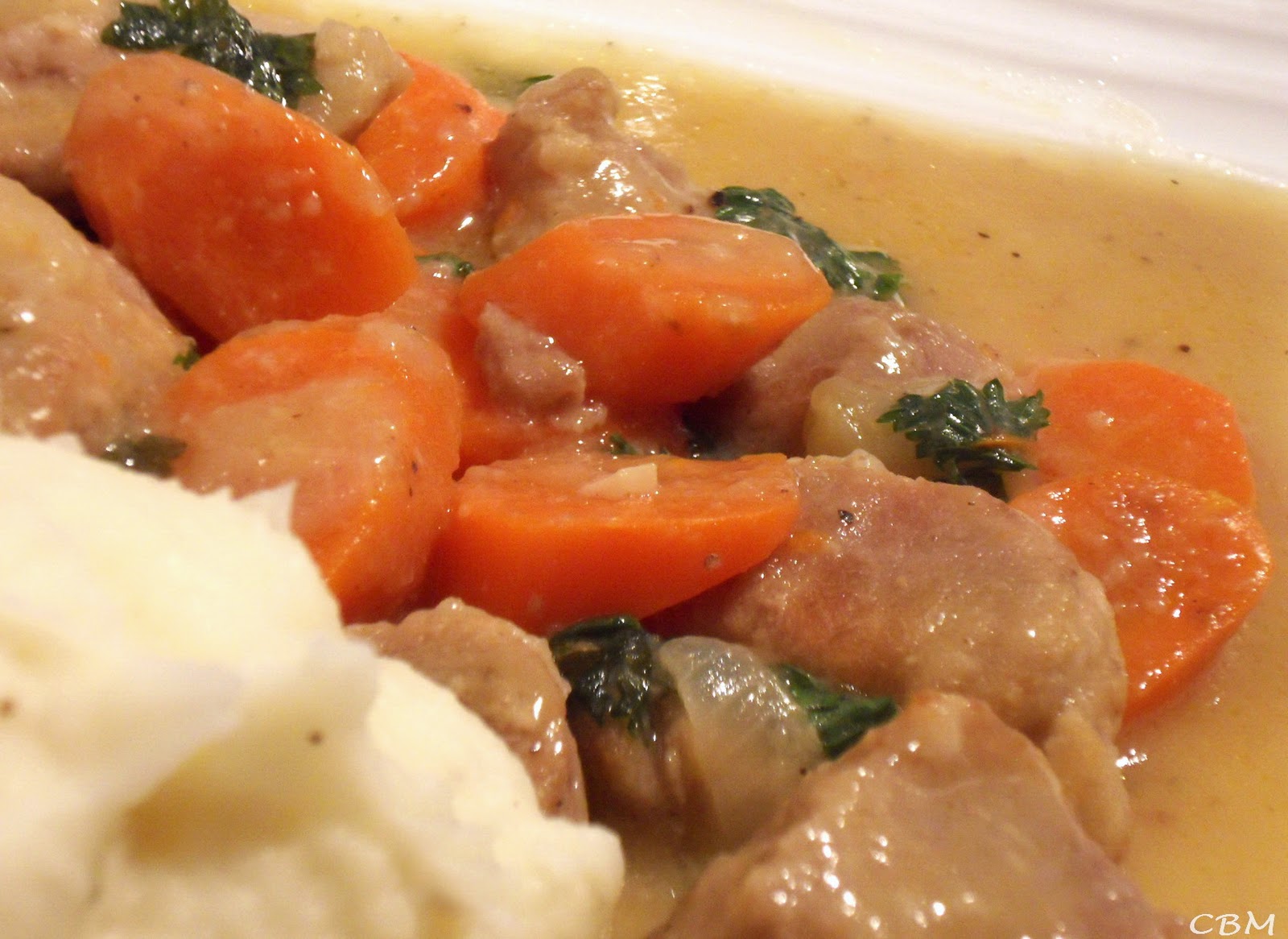 Dans la cuisine de Blanc-manger: Ragoût de porc à la dijonnaise