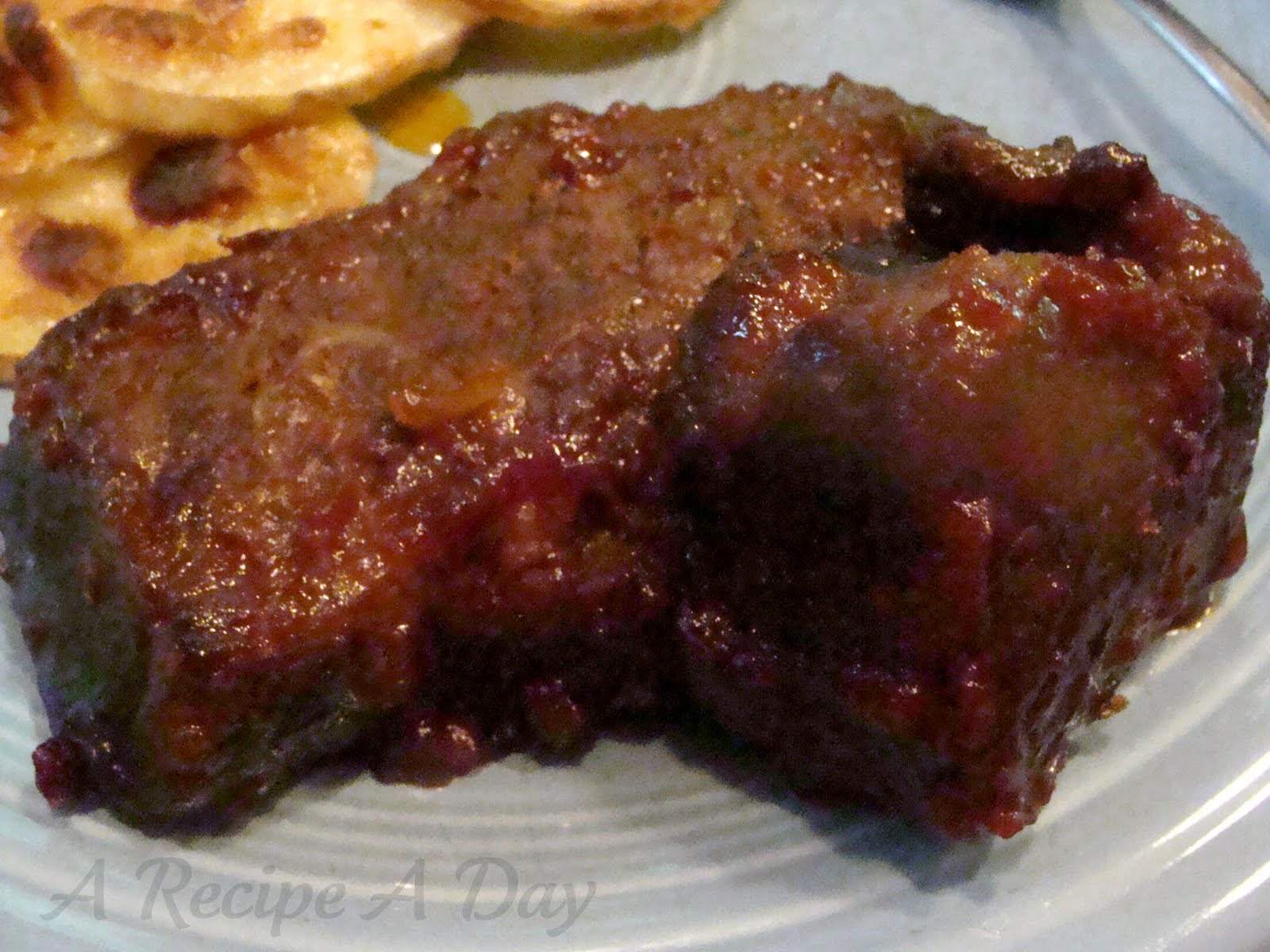 DOMESTIC STILETTO: Beef Boneless Short Ribs