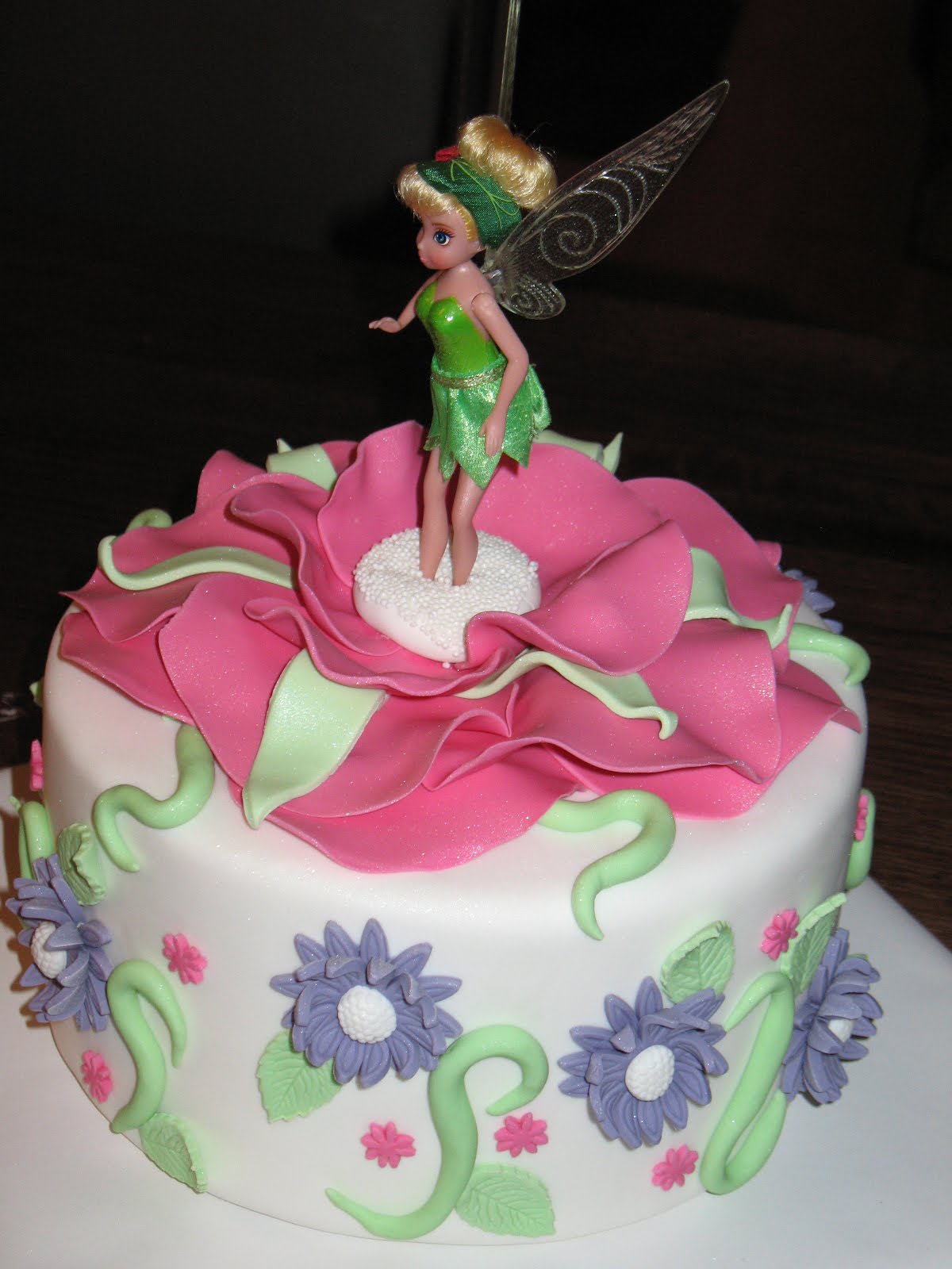 Tinkerbell cakes - Imagui