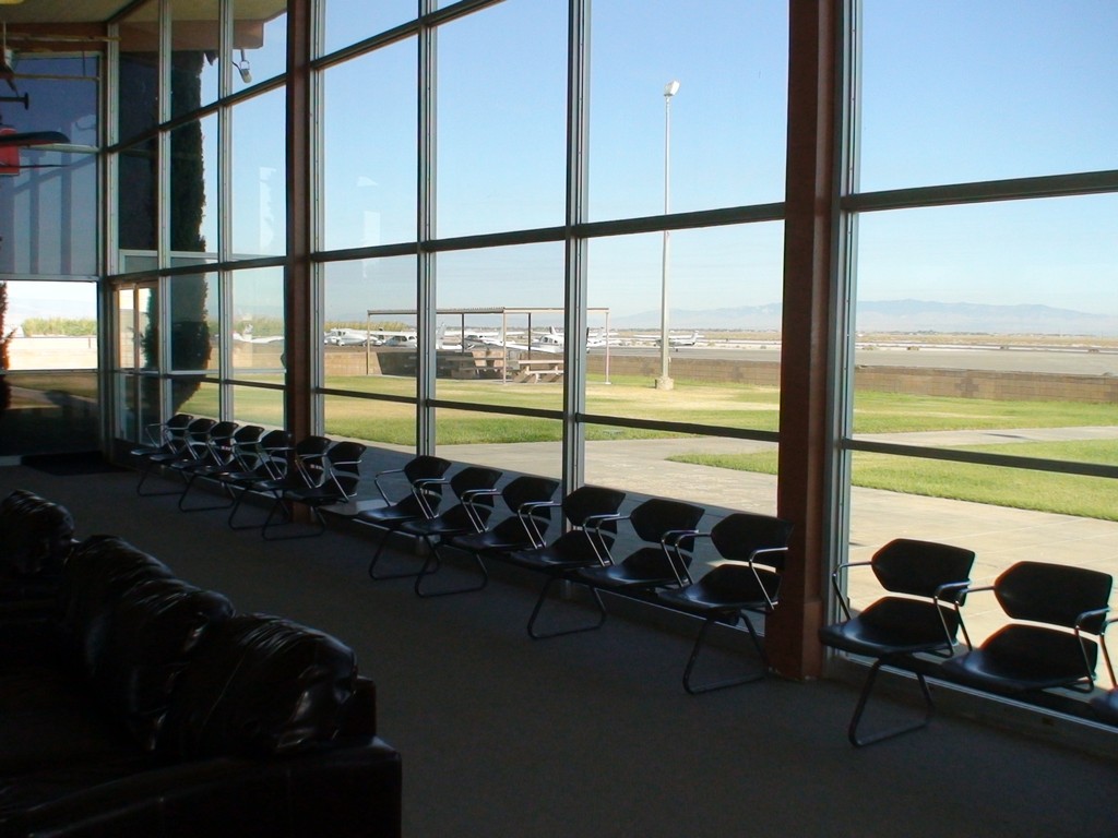 Runway One Two: General Wm J Fox Airfield (WJF) Lancaster