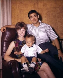 Ultimate Bruce Lee: Bruce Lee:His Family