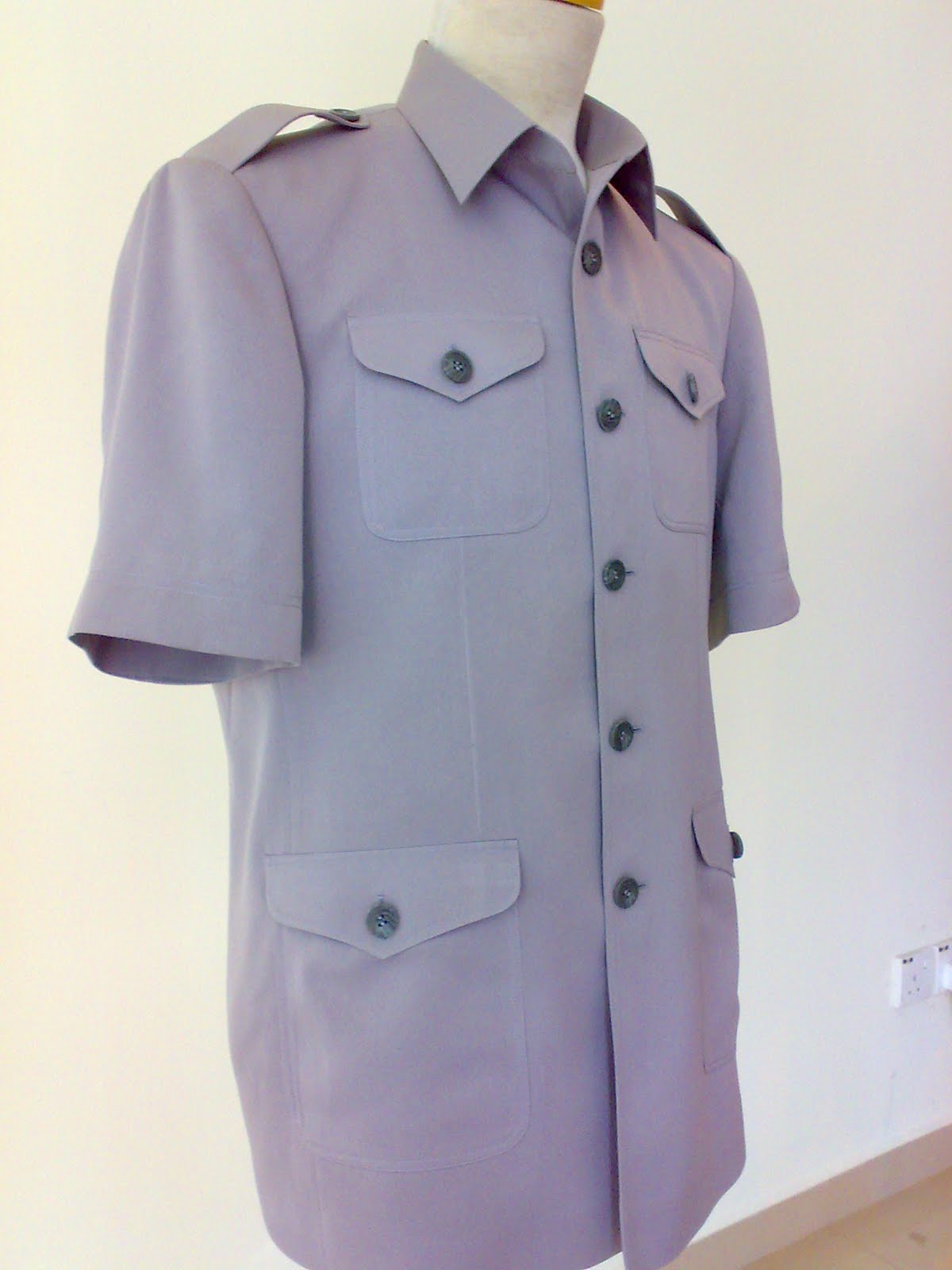 BIGG SUIT Enterprise Sdn Bhd: 部长装，警察装 Bush Jackets, Police Jackets...