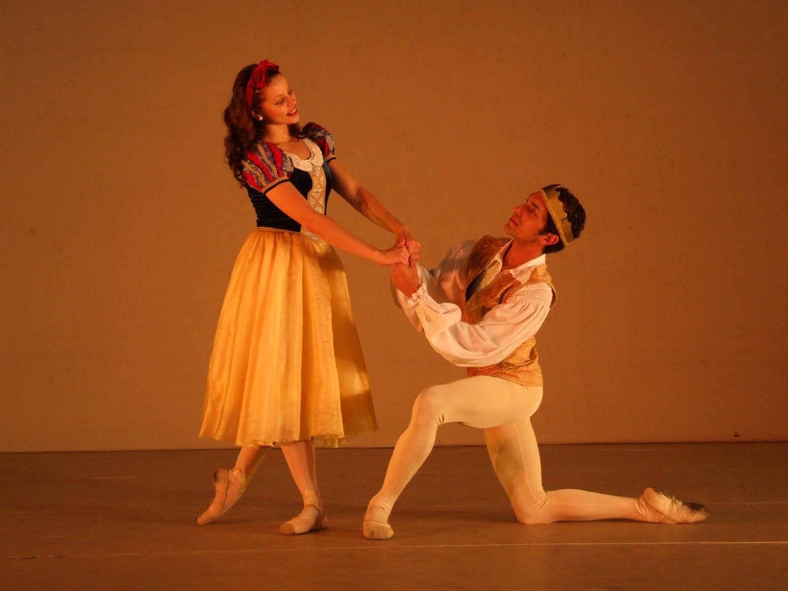 Con pasos de ballet: Posturas y movimientos que imponen elegancia