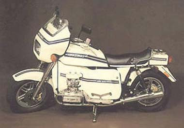 FBM Motos: AMAZONAS 1600 TURISMO