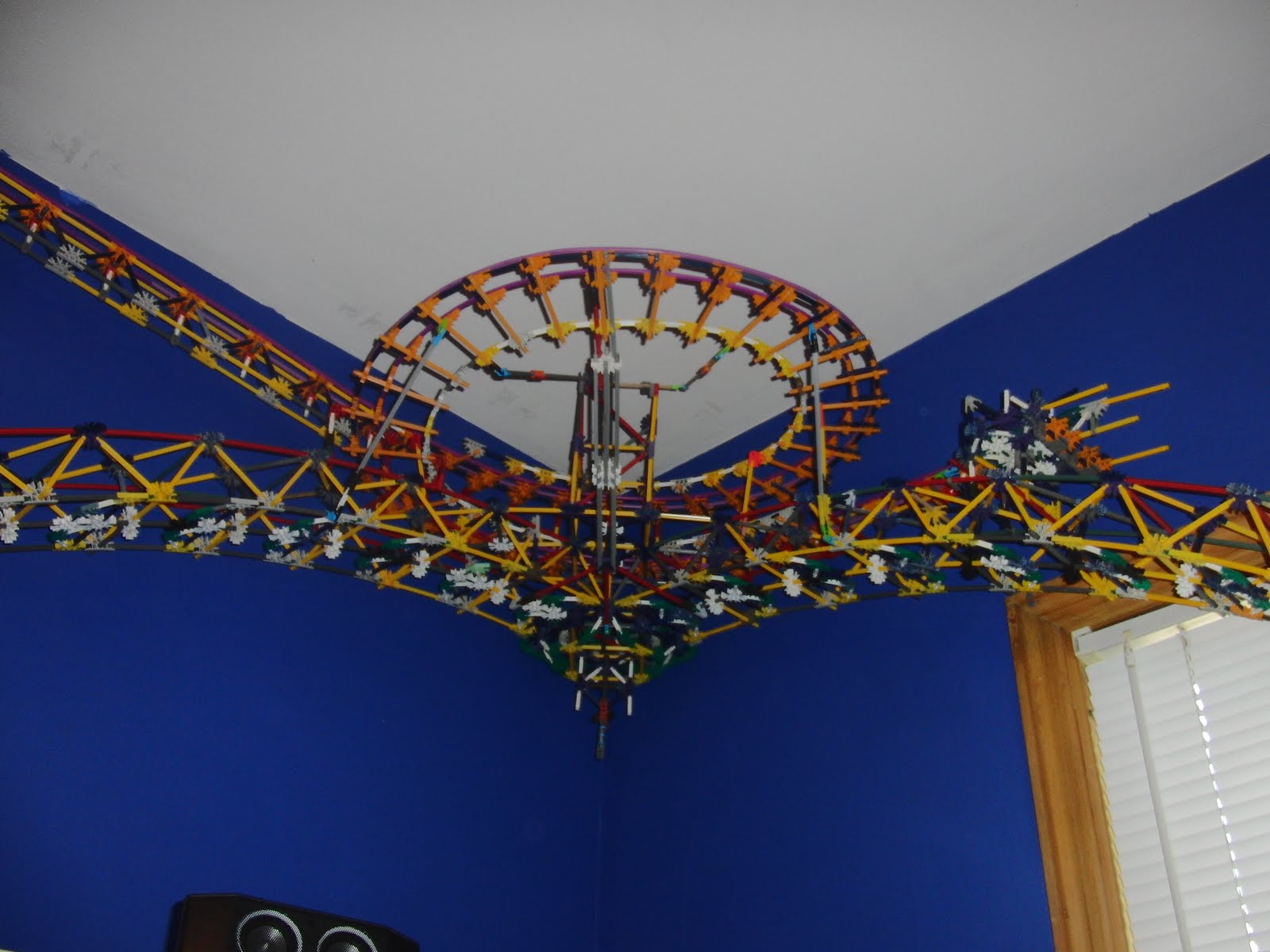 Austin's K'nex Designs: New K'nex Ball Machine