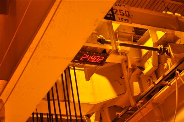 Water Weights: Overhead Crane Load Measurement Systems