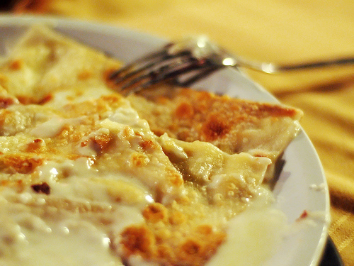 Aglio, Olio e Peperoncino: Focaccia al formaggio recipe