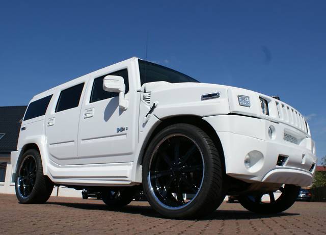 HUMER: HUMER H2 800 PS DIESEL - FLAGSHIFF*26"* VERSPOILER + BREMBO