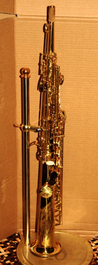 Northwest Musical Instrument Company: Saxophones, Professions level ...