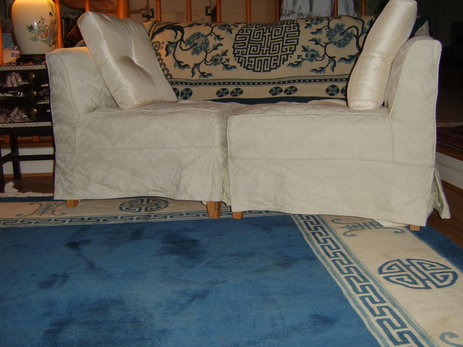 Staring Into The Light: What is...The Most Uncomfortable Seat In The House