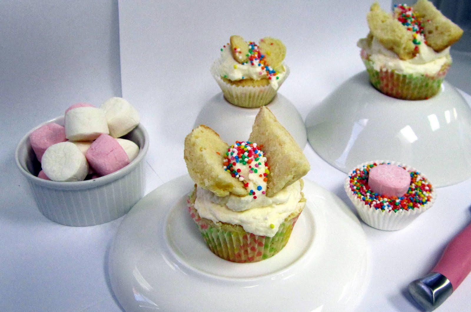 The Courageous Cupcake: Fairy Bread Cupcakes