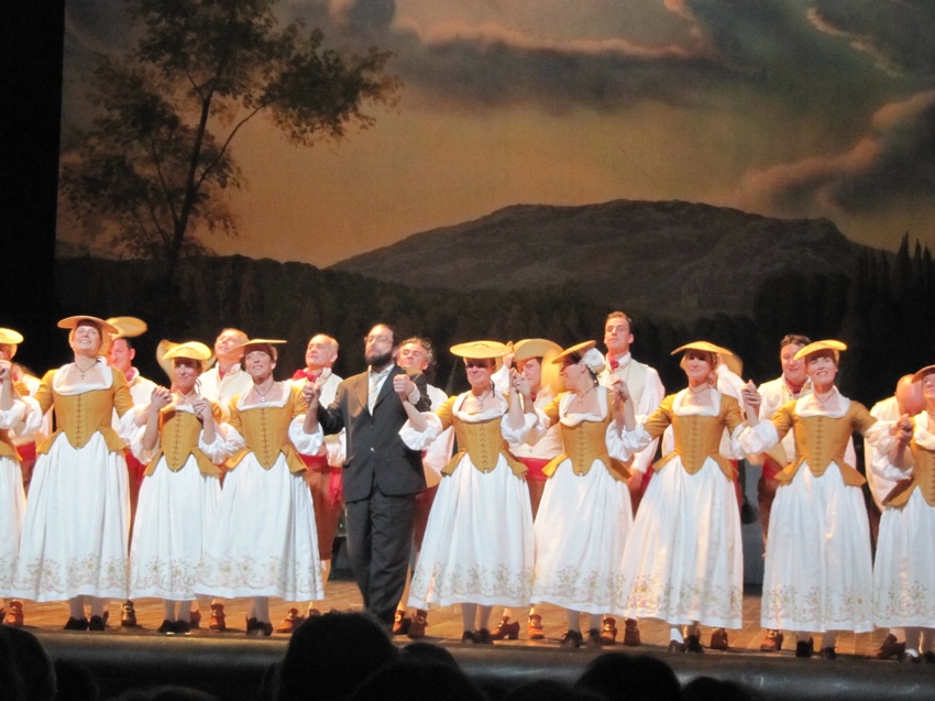 Opera Cake: Mignon at Opéra Comique