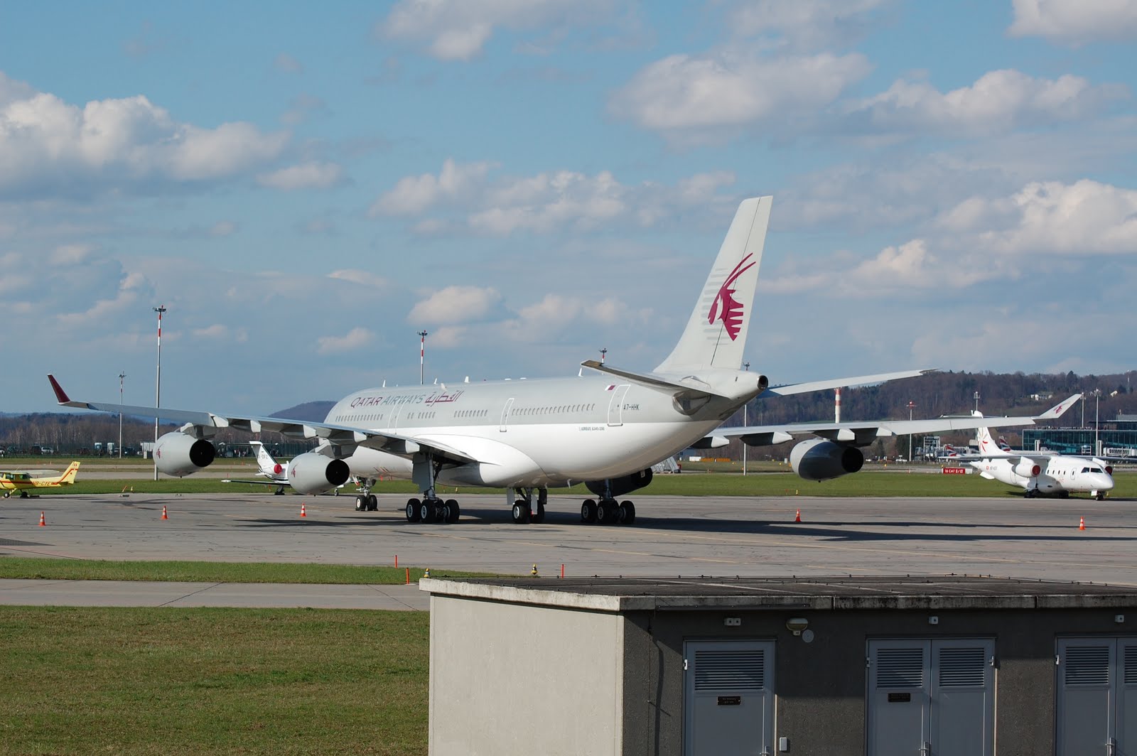 Flypictures: H7-HHK / A340-211 / Government of Qatar