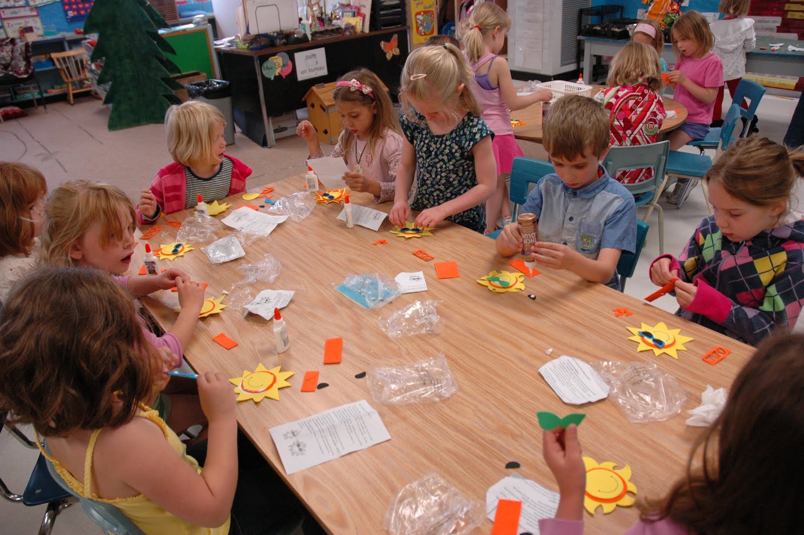 The 4 of Us: kindergarten craft #3