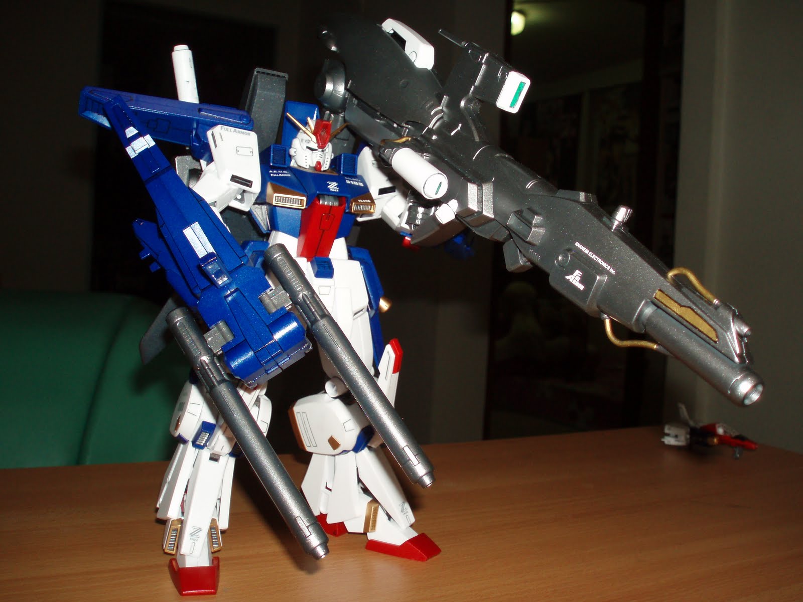 Gundam Family: MG ZZ Gundam