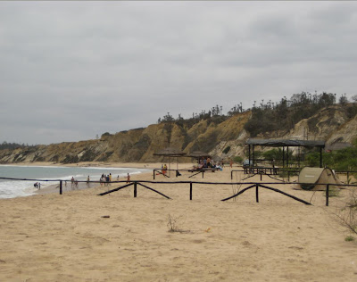 Passagens por pontos interessantes do mundo..: Praia de Sangano