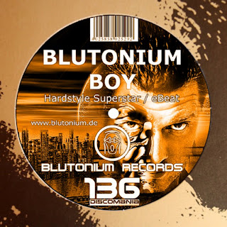 iPlay & iMusic: Blutonium Boy - Hardstyle Superstar / EBeat