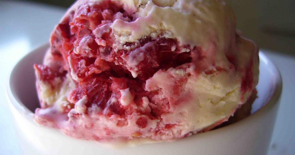 Apples and Butter: Raspberry Clotted Cream Ice Cream