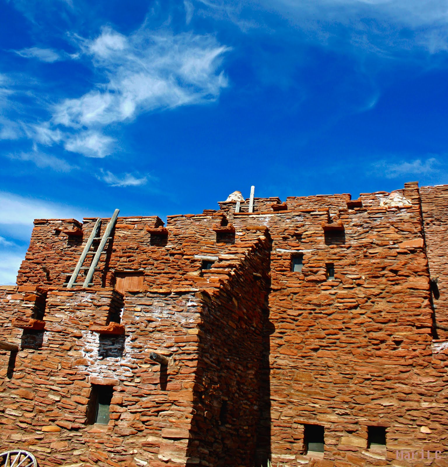 Mode de Nouveau: Hopi House