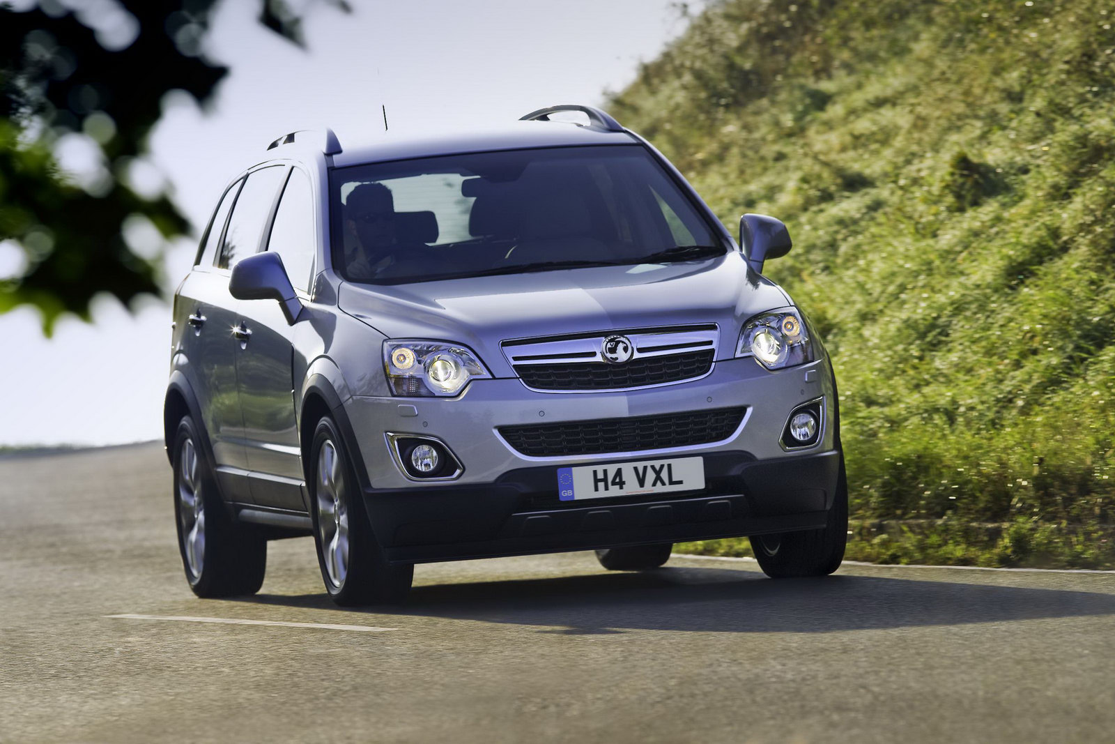 2011 Vauxhall Antara Facelift Prices Start Under £20k in the UK | New ...