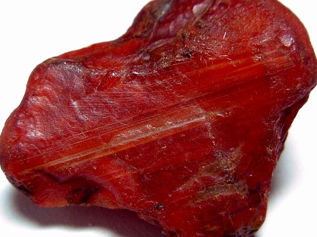 CRISTALE-GEODE-MINERALE: CORNALINA