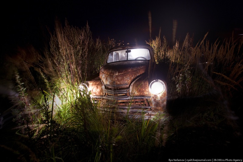 TISOTIT: The Haunted Cars - Photos