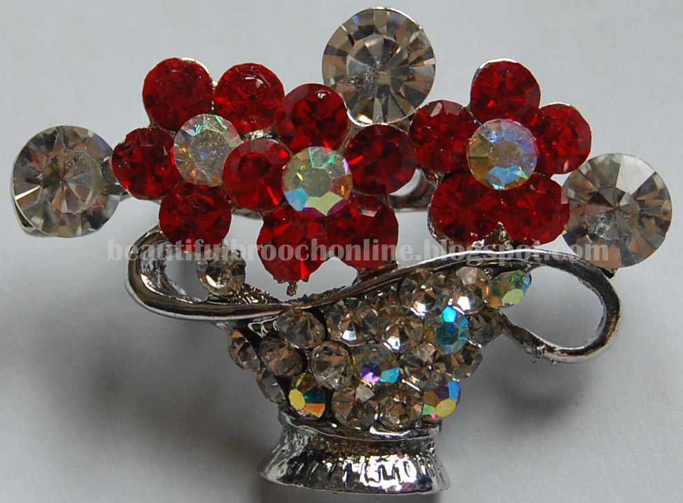 Beautiful Brooch Online